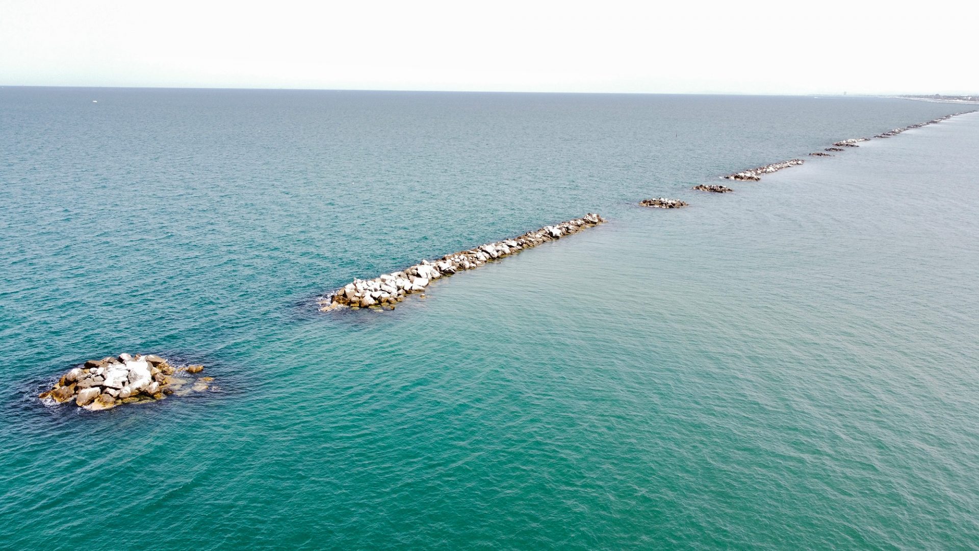 The beach - Hotel Trieste